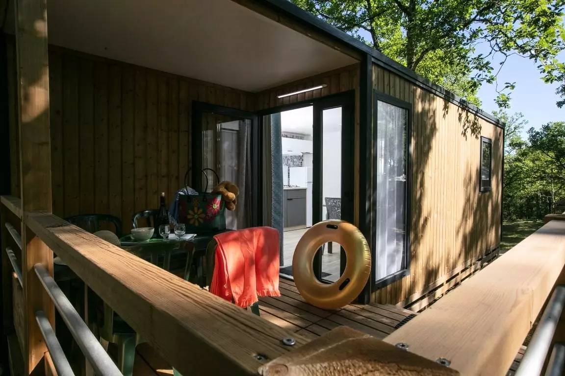 25 M² Caravan ∙ 2 Bedrooms ∙ 4 Guests - Lot