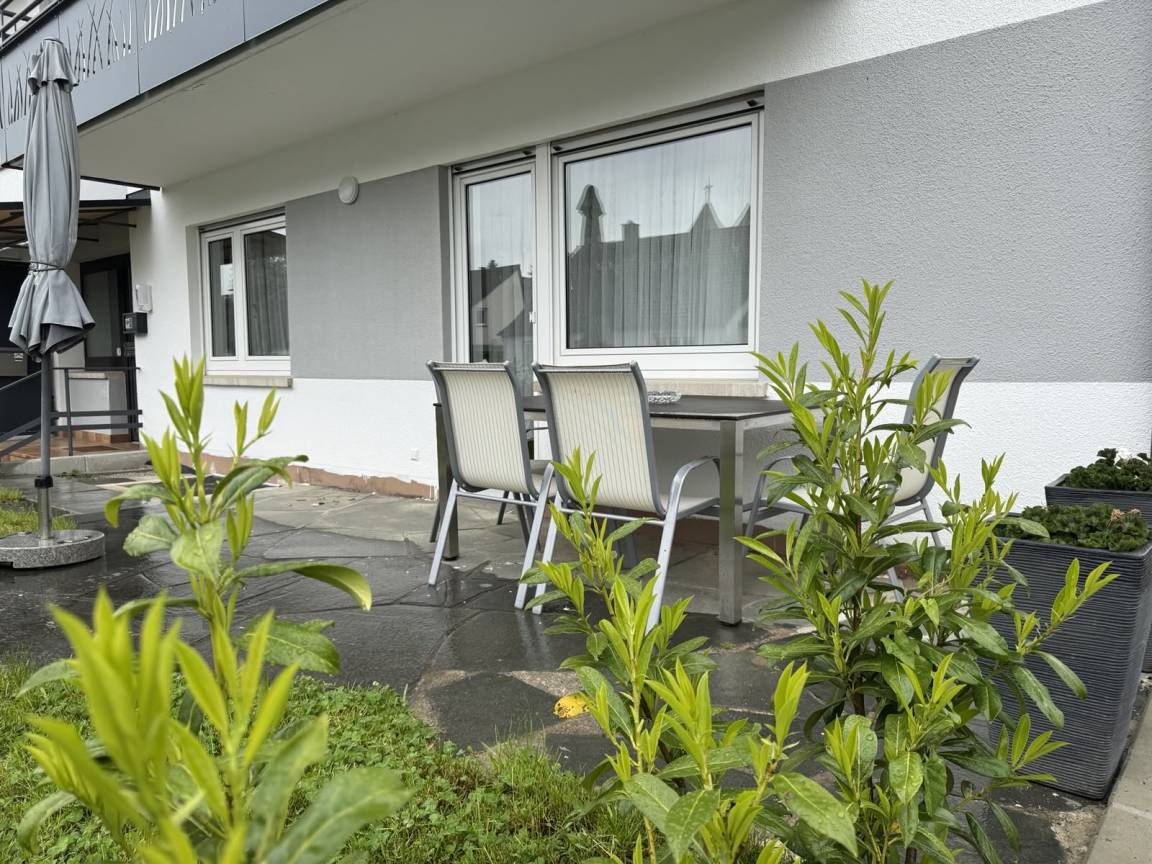 75 M² Apartment ∙ 2 Bedrooms ∙ 5 Guests - Freiburg