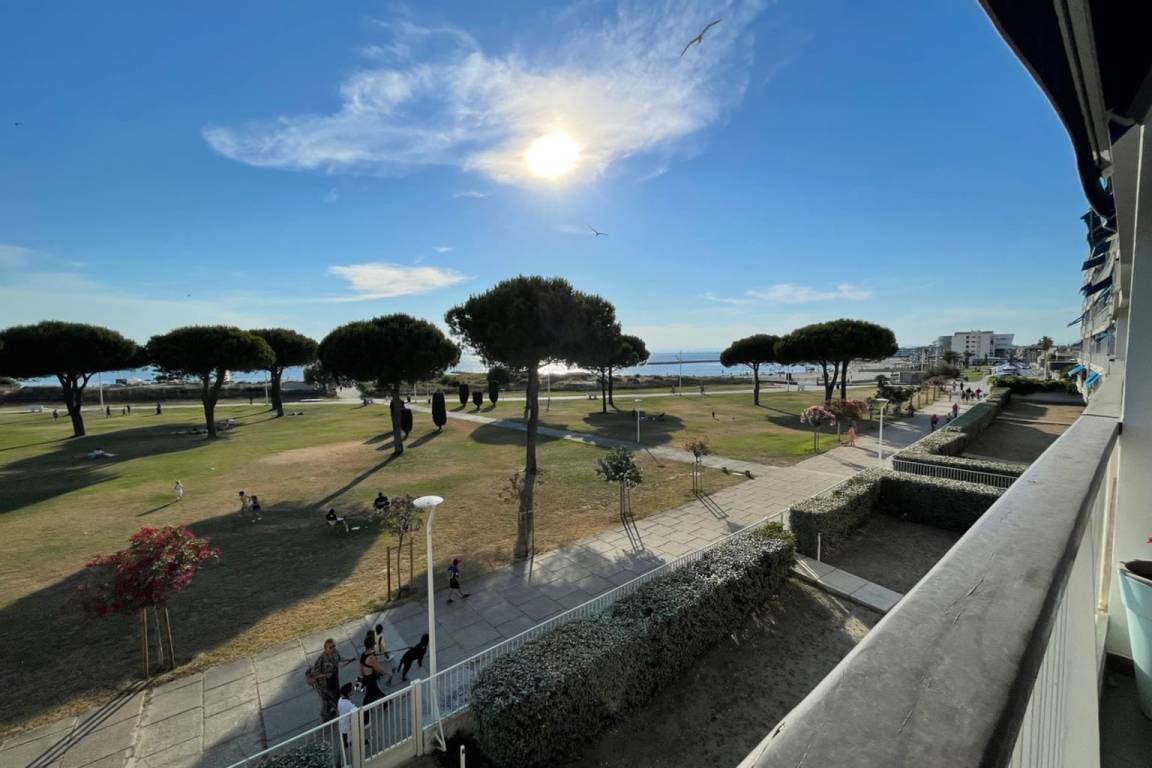 65 M² Appartement ∙ 2 Chambres ∙ 4 Personnes - Port Camargue