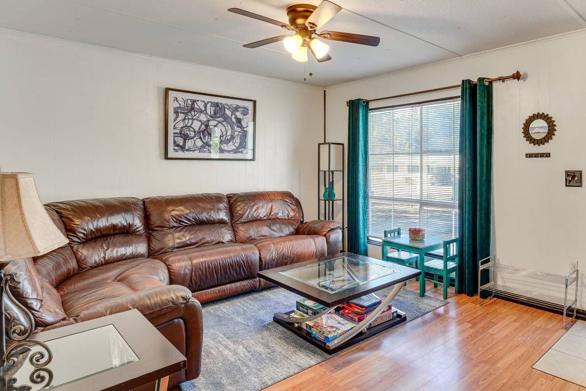 111 M² House ∙ 2 Bedrooms ∙ 3 Guests - Gilchrist Blue Springs State Park, High Springs