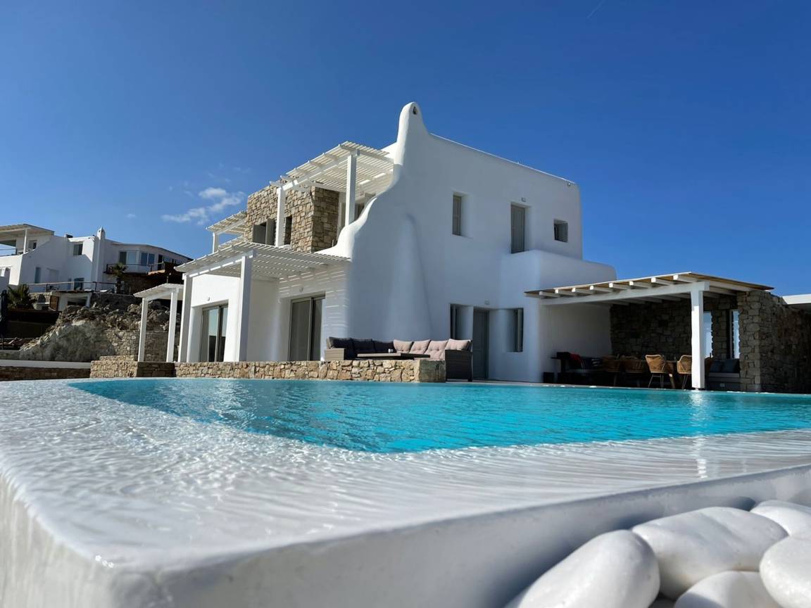400 M² Apartment ∙ 8 Bedrooms ∙ 15 Guests - Mykonos Region