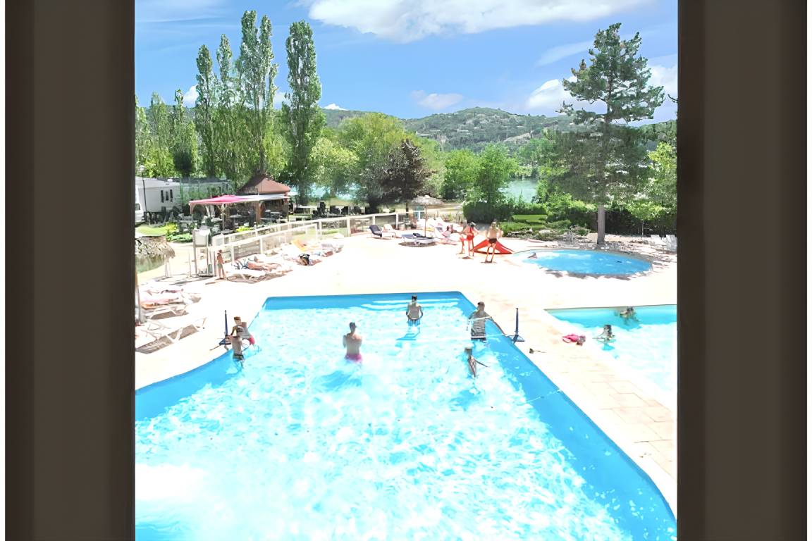 35 M² Maison De Vacances ∙ 3 Chambres ∙ 6 Personnes - Condrieu