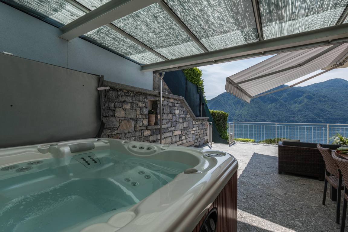 90 M² Villa ∙ 2 Slaapkamers ∙ 4 Gasten - Tremezzina