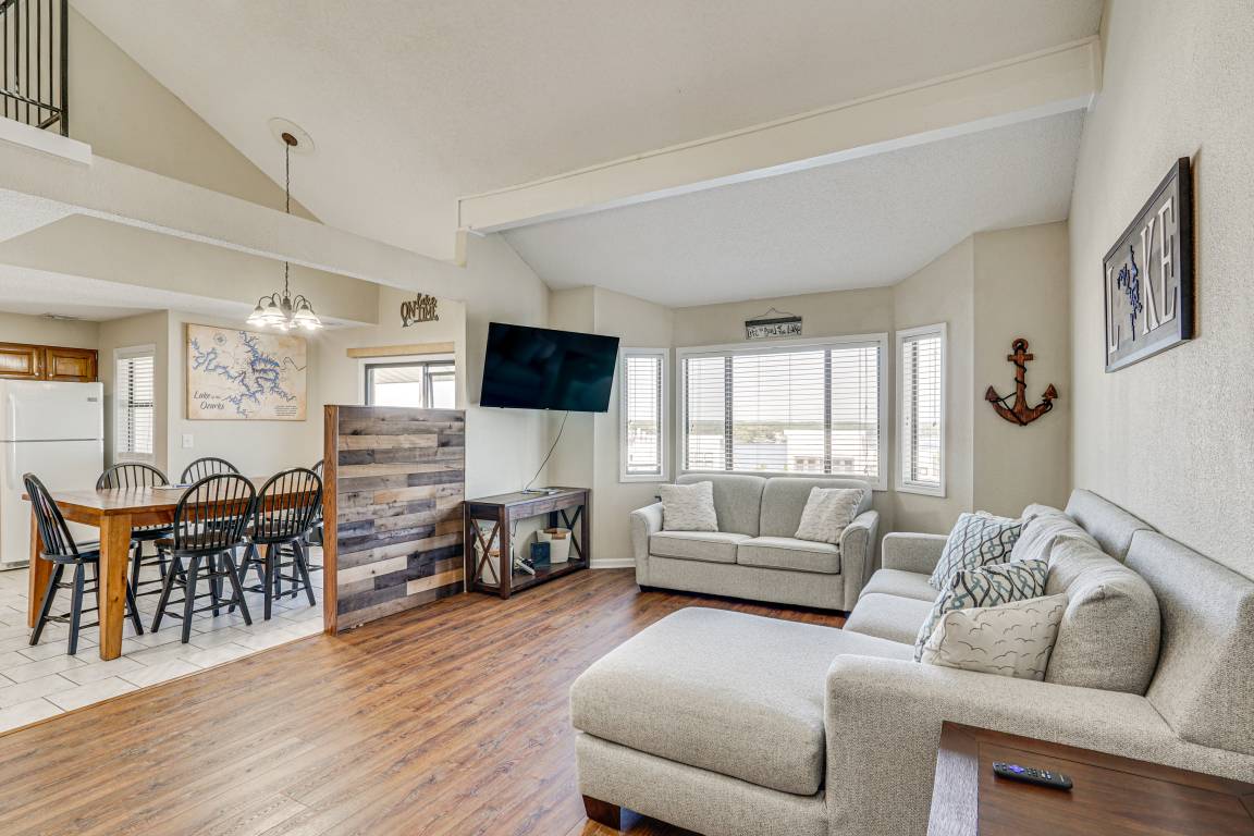 116 M² Apartamento ∙ 2 Habitaciones ∙ 8 Huéspedes - Osage Beach, MO