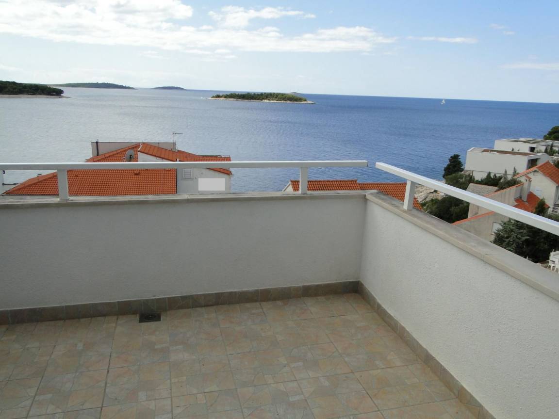 45 M² Ferienwohnung ∙ 1 Schlafzimmer ∙ 4 Gäste - Primošten