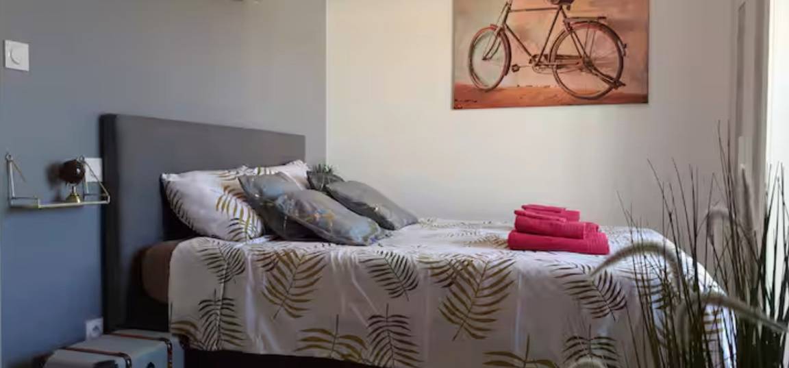 11 M² Bed & Breakfast ∙ 1 Habitación ∙ 2 Huéspedes - Sarlat-la-Canéda