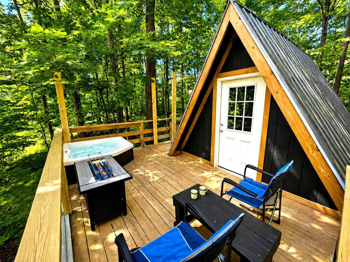 Cabin ∙ 1 Bedroom ∙ 2 Guests - Hudson Valley, NY