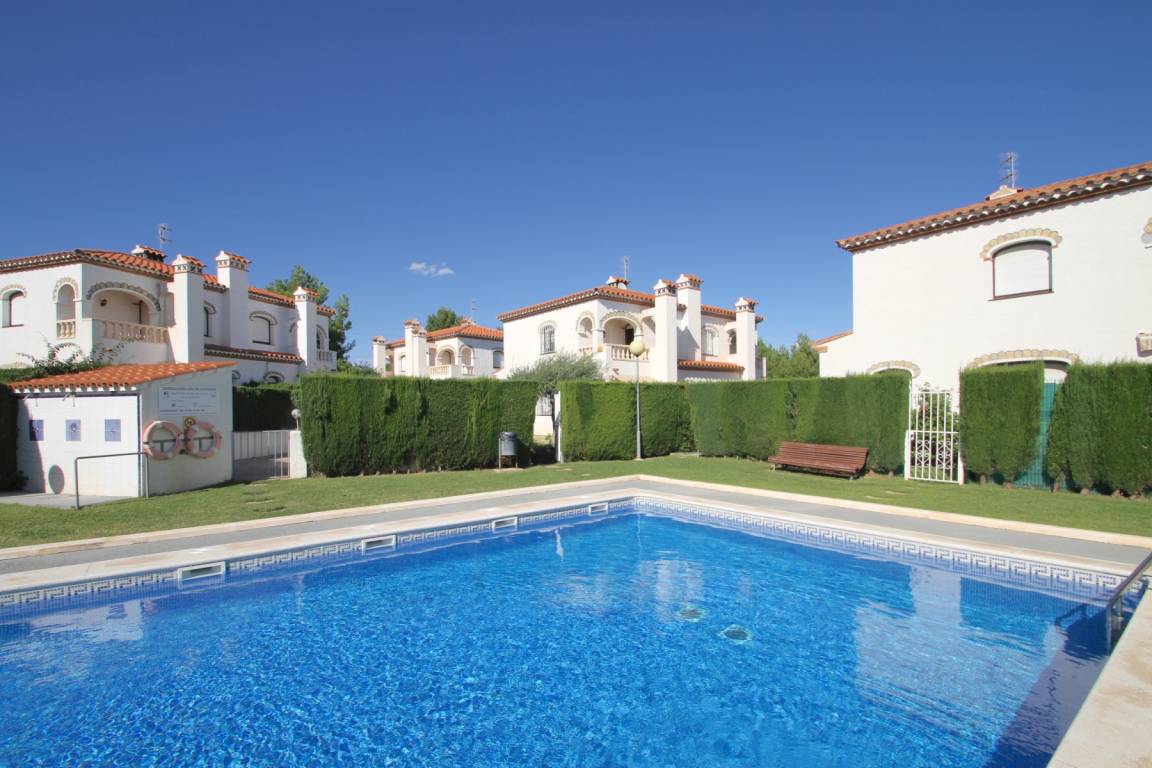 96 M² Ferienhaus ∙ 3 Schlafzimmer ∙ 6 Gäste - Miami Platja