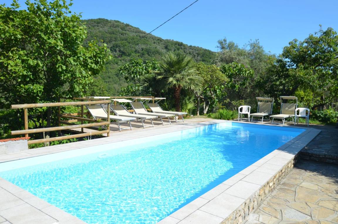 55 M² Ferienhaus ∙ 2 Schlafzimmer ∙ 5 Gäste - Imperia