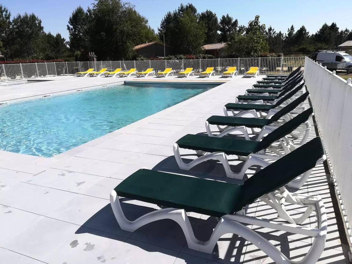 30 M² Chalet ∙ 2 Chambres ∙ 5 Personnes - Hourtin