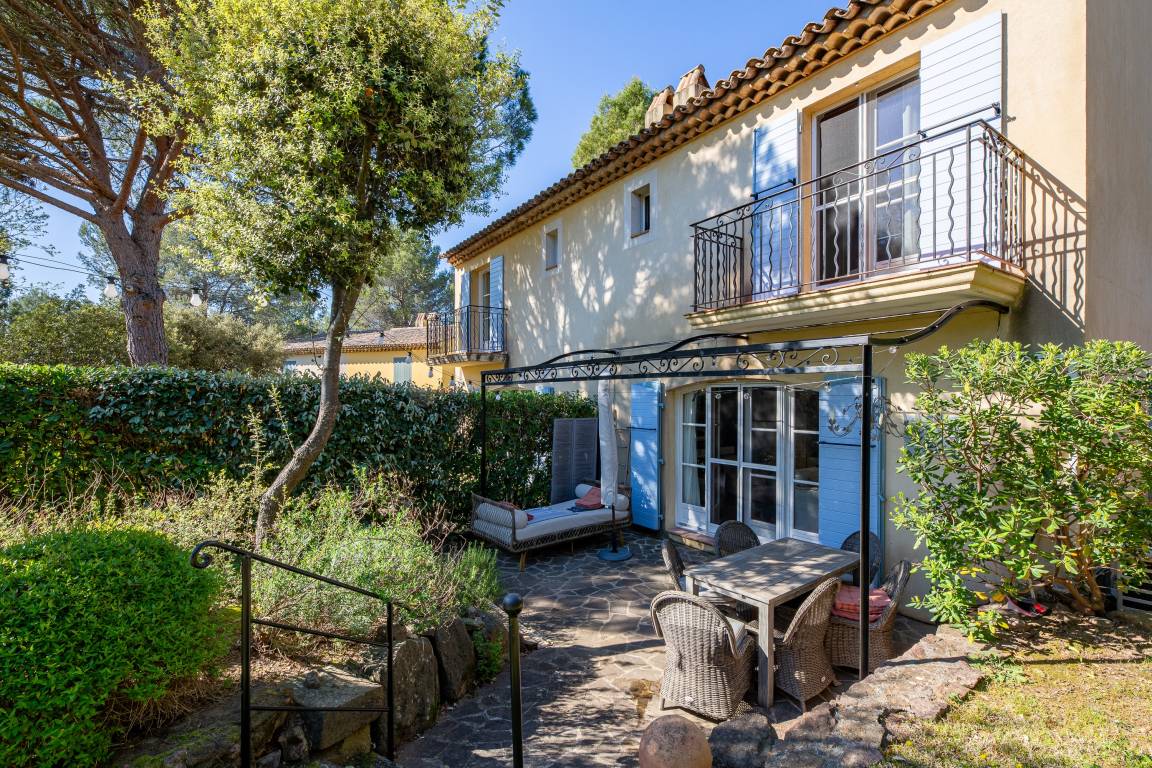 85 M² Maison De Vacances ∙ 2 Chambres ∙ 4 Personnes - Draguignan