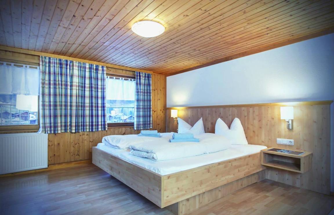 116 M² Ferienwohnung ∙ 5 Schlafzimmer ∙ 12 Gäste - Gaschurn