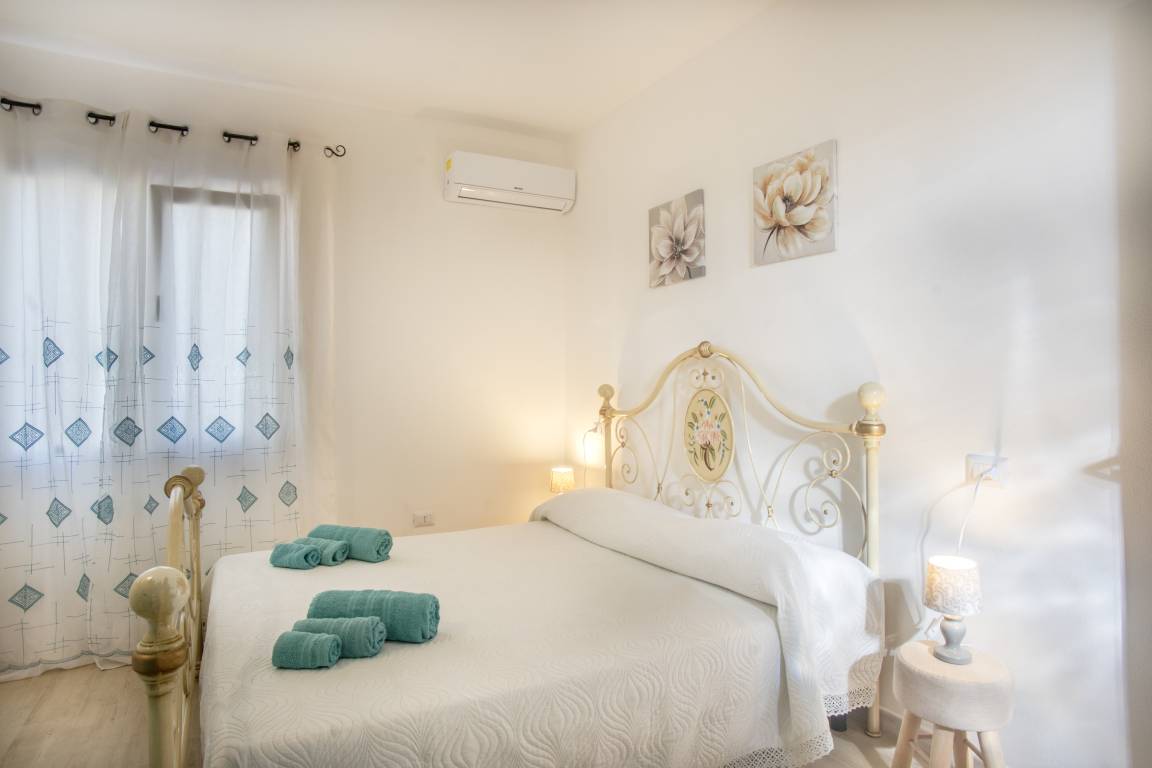 65 M² House ∙ 2 Bedrooms ∙ 6 Guests - Sant'Anna Arresi