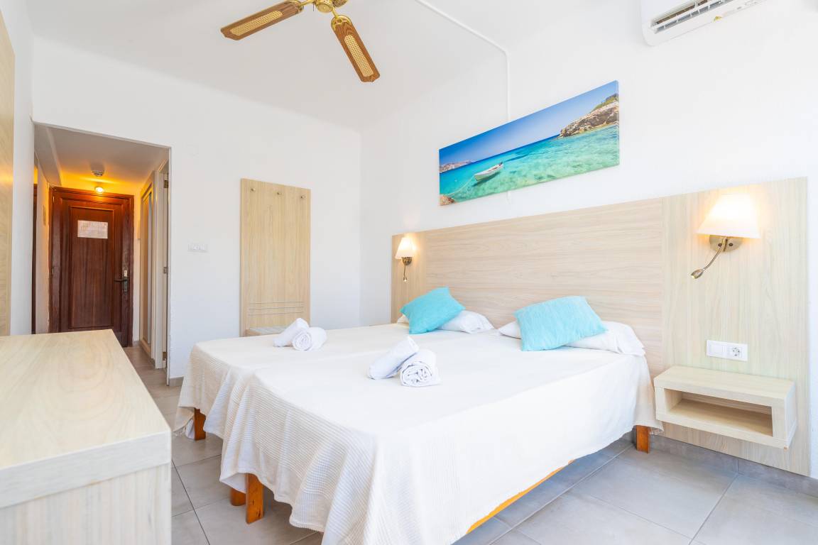 15 M² Hotel ∙ 1 Bedroom ∙ 2 Guests - Cala d'Or