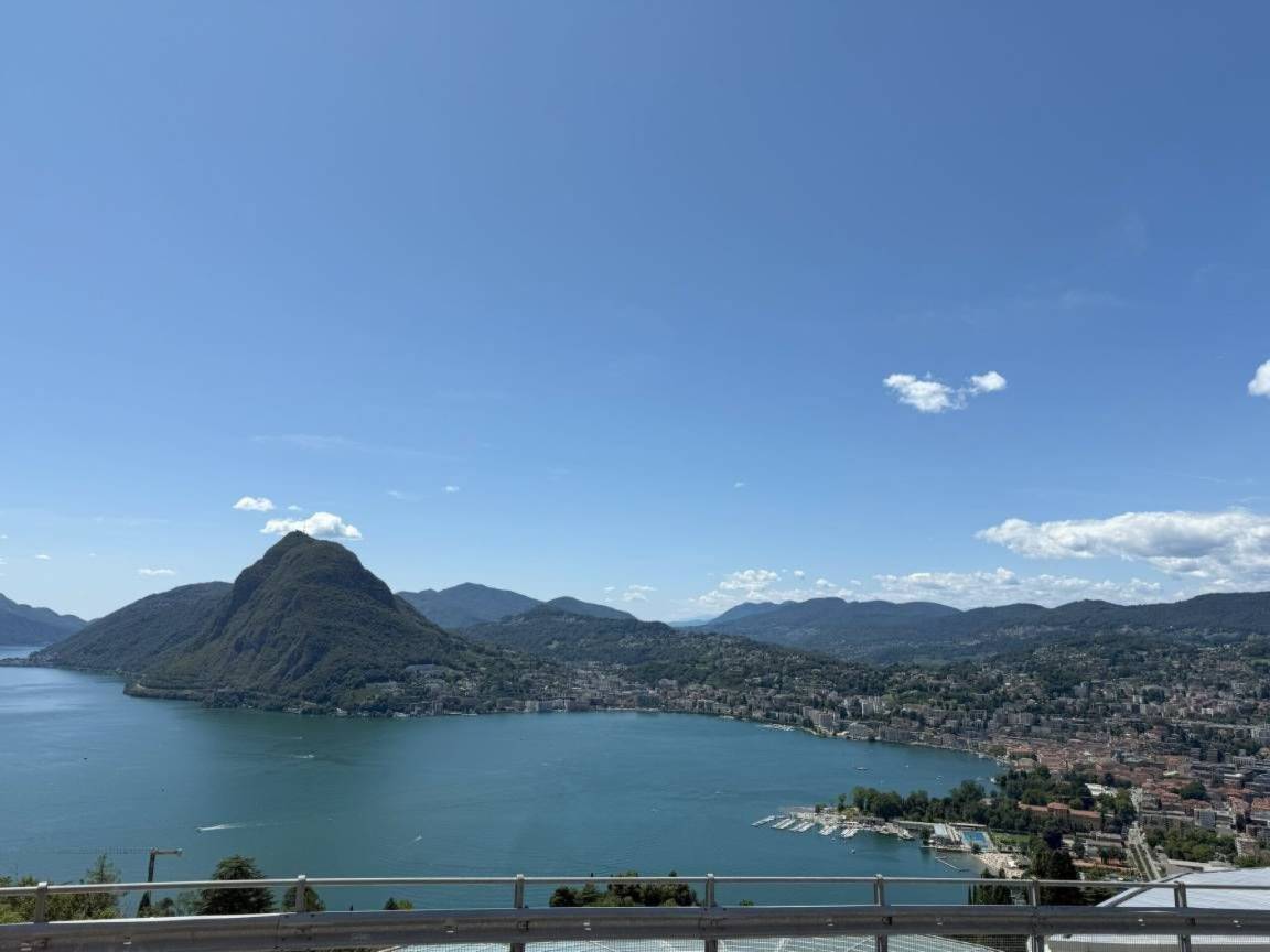 60 M² Ferienwohnung ∙ 2 Schlafzimmer ∙ 4 Gäste - Lugano
