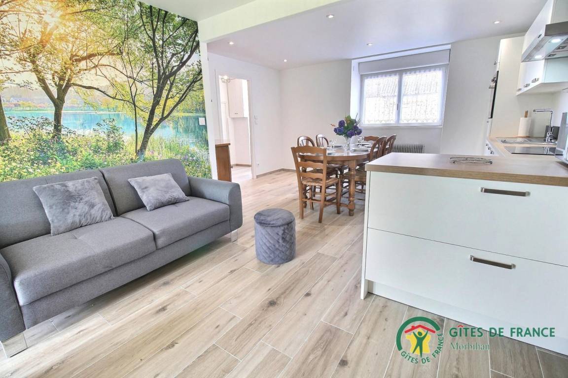 70 M² Gîte ∙ 3 Chambres ∙ 5 Personnes - Ambon