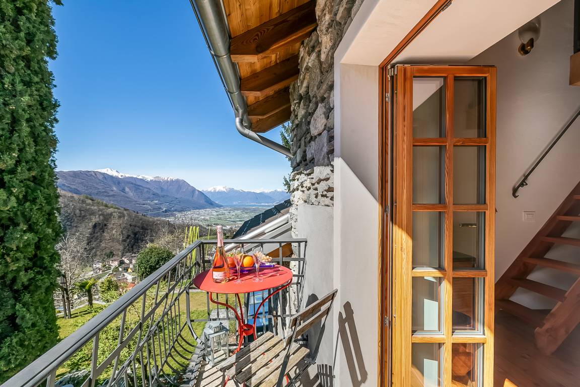 75 M² Apartment ∙ 1 Bedroom ∙ 4 Guests - Bellinzona