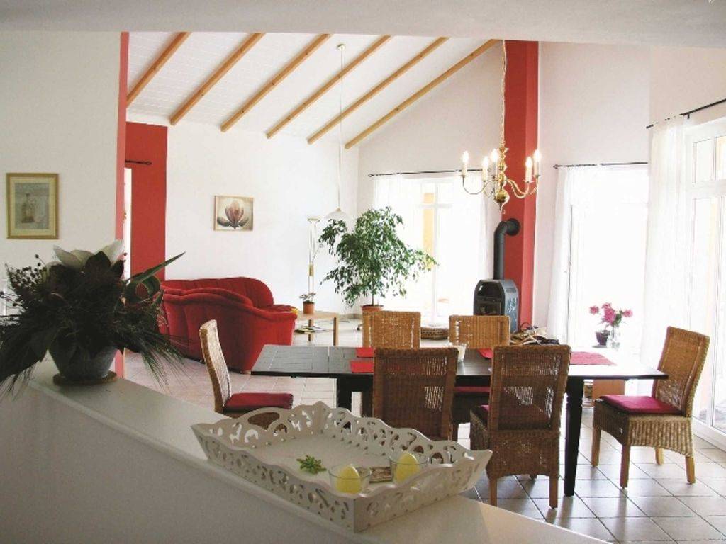 140 M² Ferienhaus ∙ 2 Schlafzimmer ∙ 4 Gäste - Userin