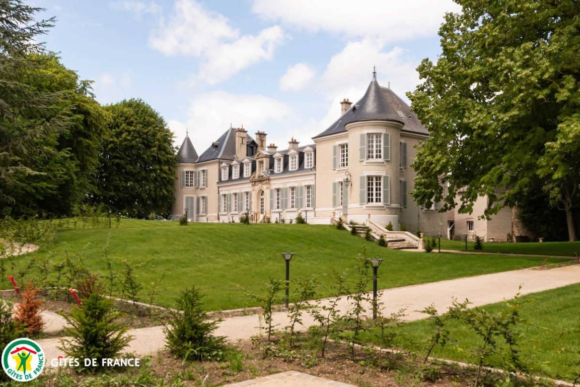 600 M² Gîte ∙ 14 Quartos ∙ 34 Hóspedes - Reims