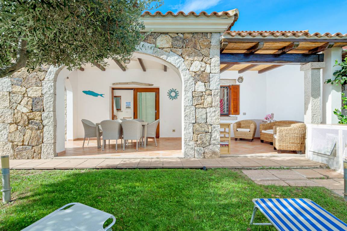 90 M² House ∙ 2 Bedrooms ∙ 5 Guests - San Teodoro, Sicily
