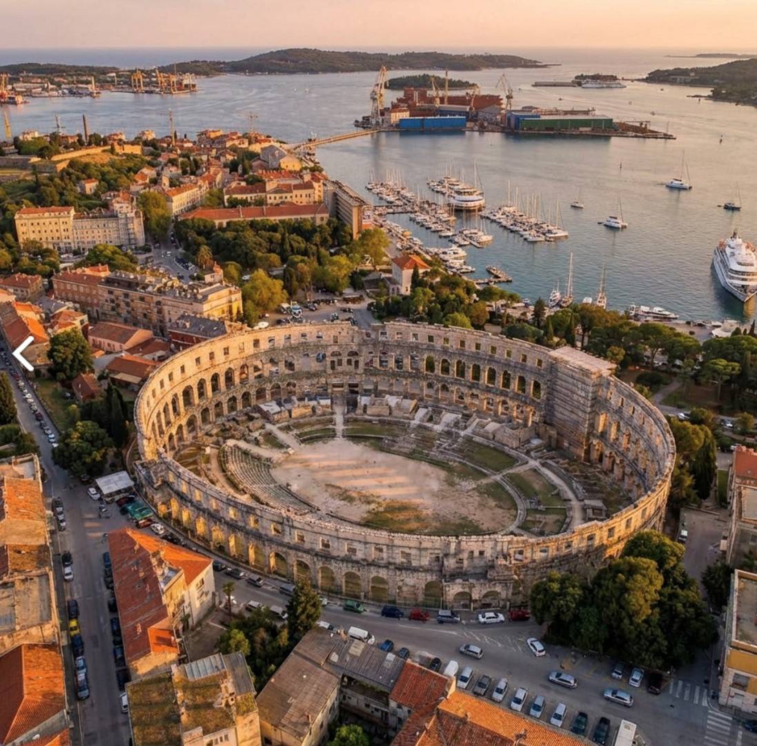 70 M² Appartement ∙ 2 Chambres ∙ 6 Personnes - Pula