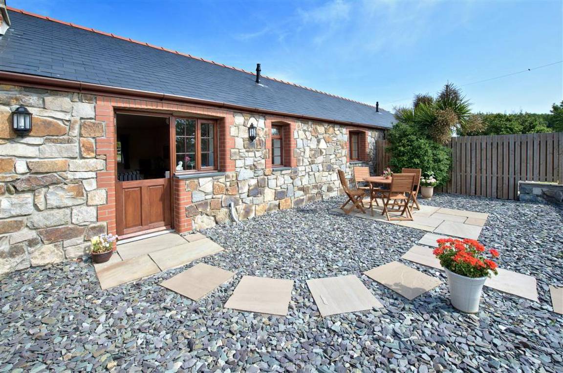 Cottage ∙ 2 Bedrooms ∙ 4 Guests - Abersoch