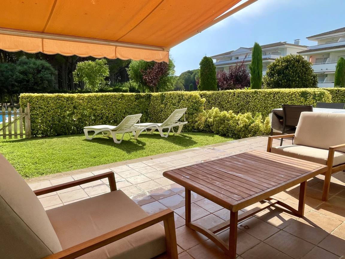 94 M² Apartment ∙ 3 Bedrooms ∙ 6 Guests - Pals