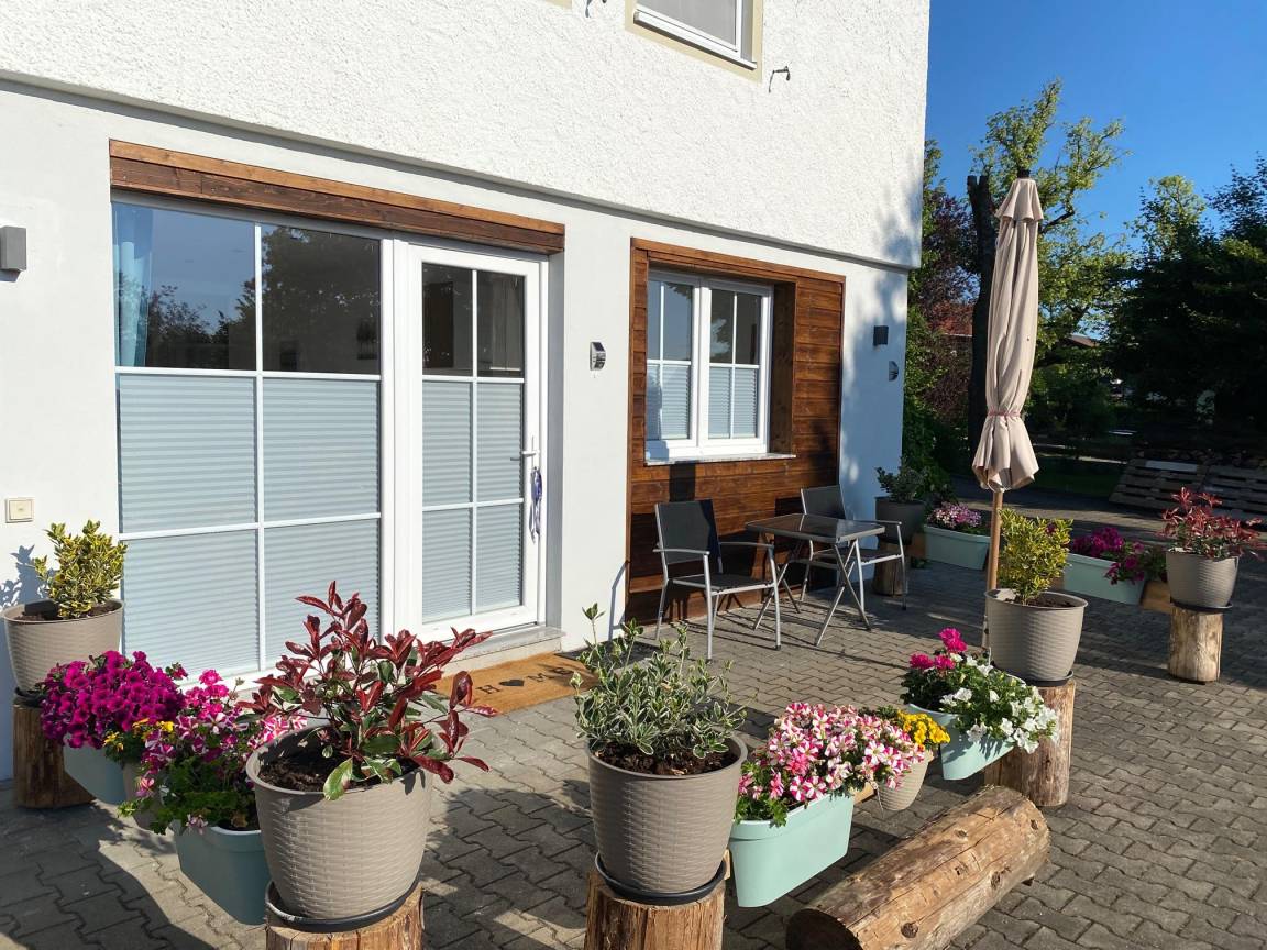 35 M² Ferienwohnung ∙ 1 Schlafzimmer ∙ 3 Gäste - Seeg