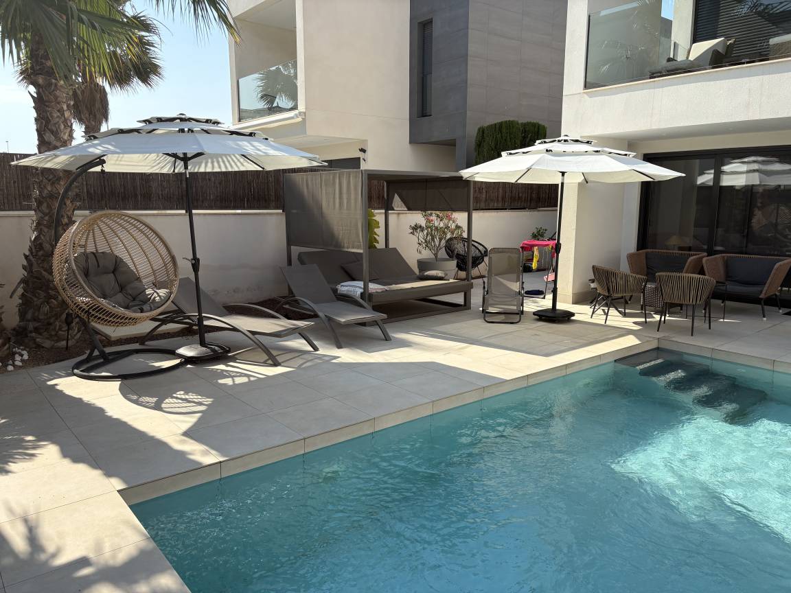 130 M² Villa ∙ 2 Chambres ∙ 6 Personnes - La Marina