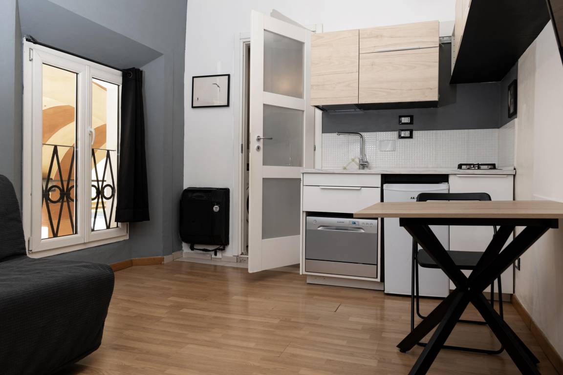 35 M² Hostelli ∙ 1 Makuuhuone ∙ 4 Vierasta - Bologna
