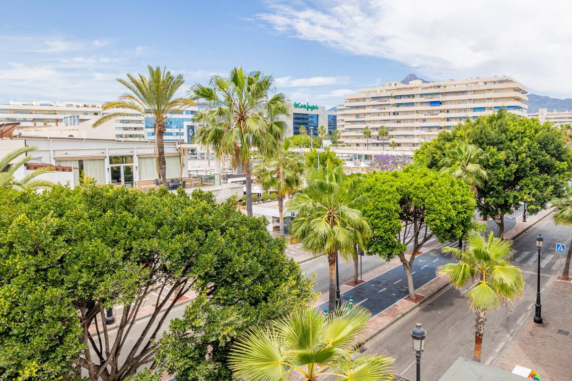 152 M² Apartamento ∙ 3 Habitaciones ∙ 6 Huéspedes - Marbella