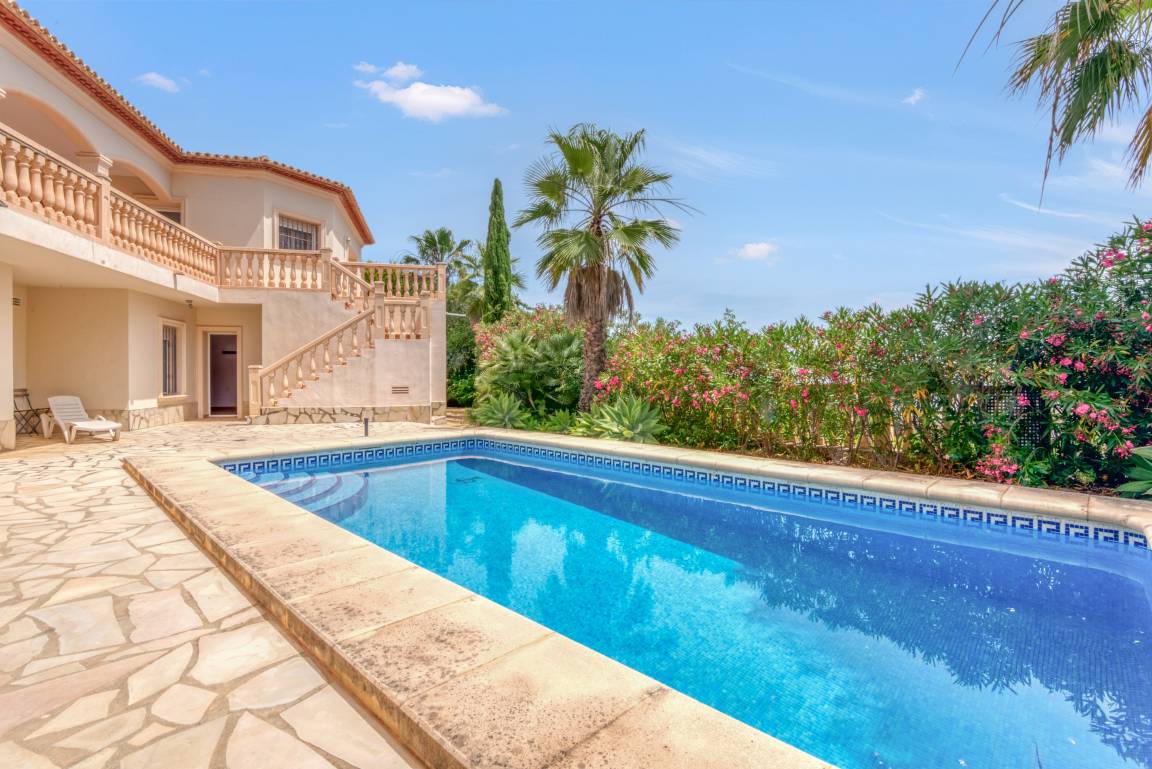 110 M² Villa ∙ 2 Chambres ∙ 3 Personnes - Dénia