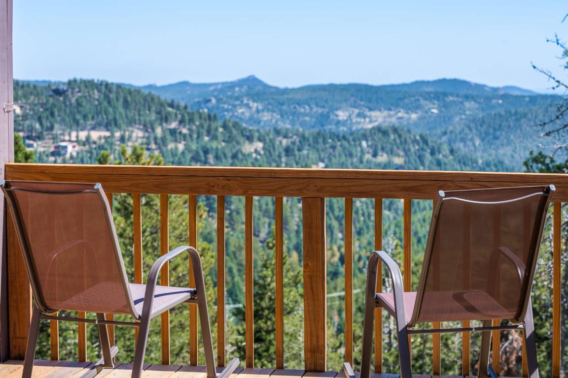 262 M² House ∙ 5 Bedrooms ∙ 8 Guests - Evergreen, CO