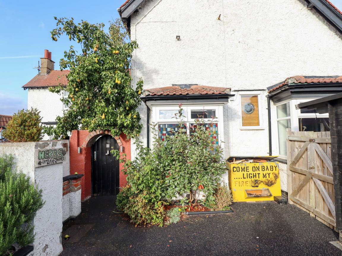 Cottage ∙ 2 Bedrooms ∙ 4 Guests - Skegness