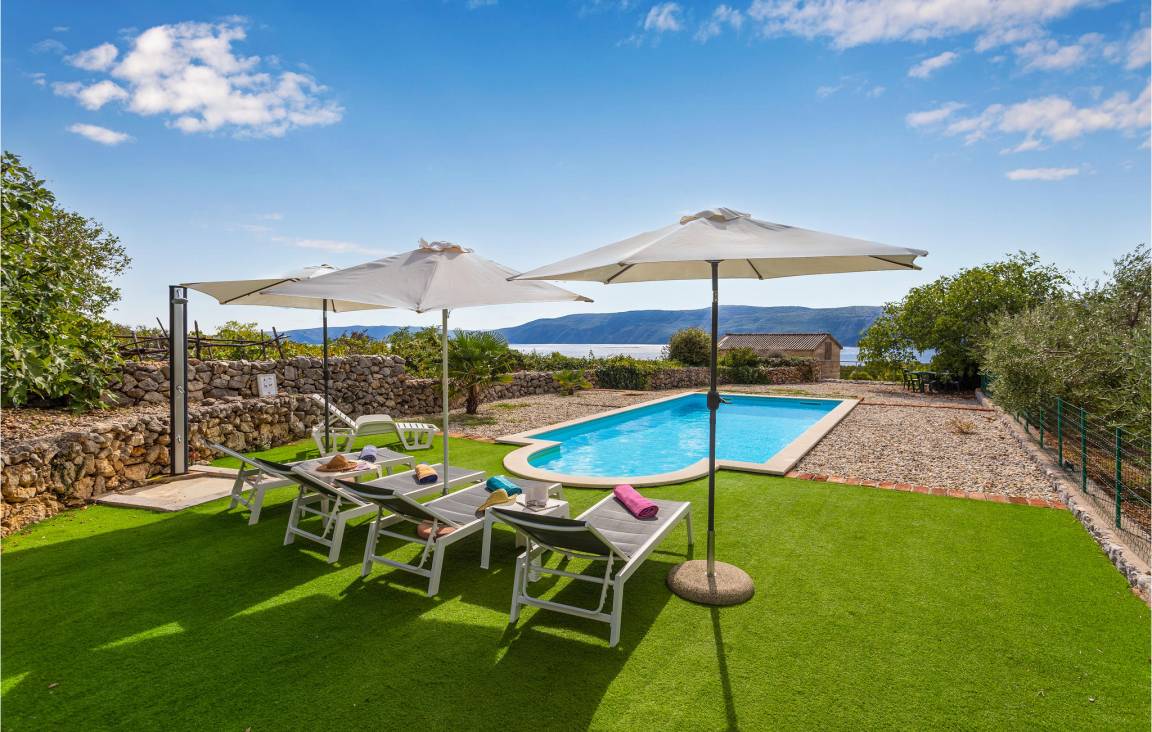 50 M² House ∙ 2 Bedrooms ∙ 5 Guests - Cres