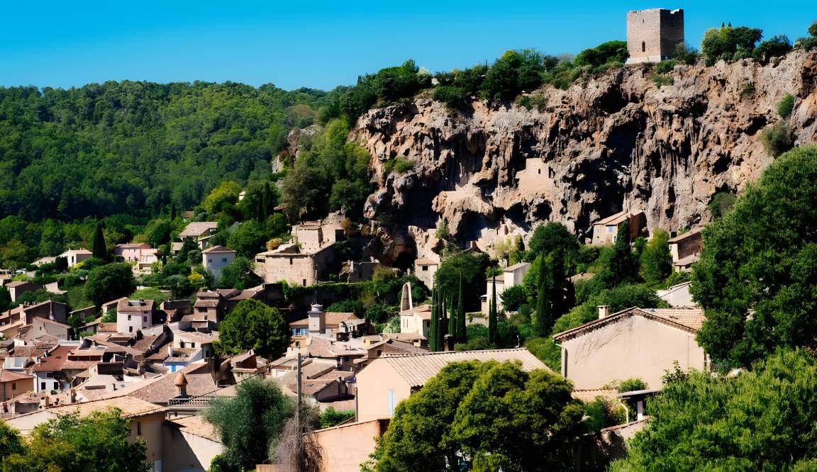 30 M² Chambre D'hôtes ∙ 1 Chambre ∙ 2 Personnes - Cotignac