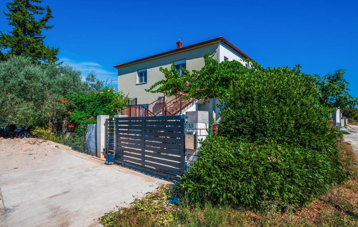 35 M² Apartamento ∙ 1 Habitación ∙ 4 Huéspedes - Pula