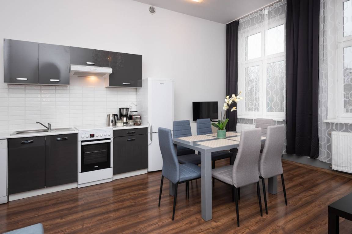 68 M² Apartamento ∙ 2 Habitaciones ∙ 4 Huéspedes - Kraków