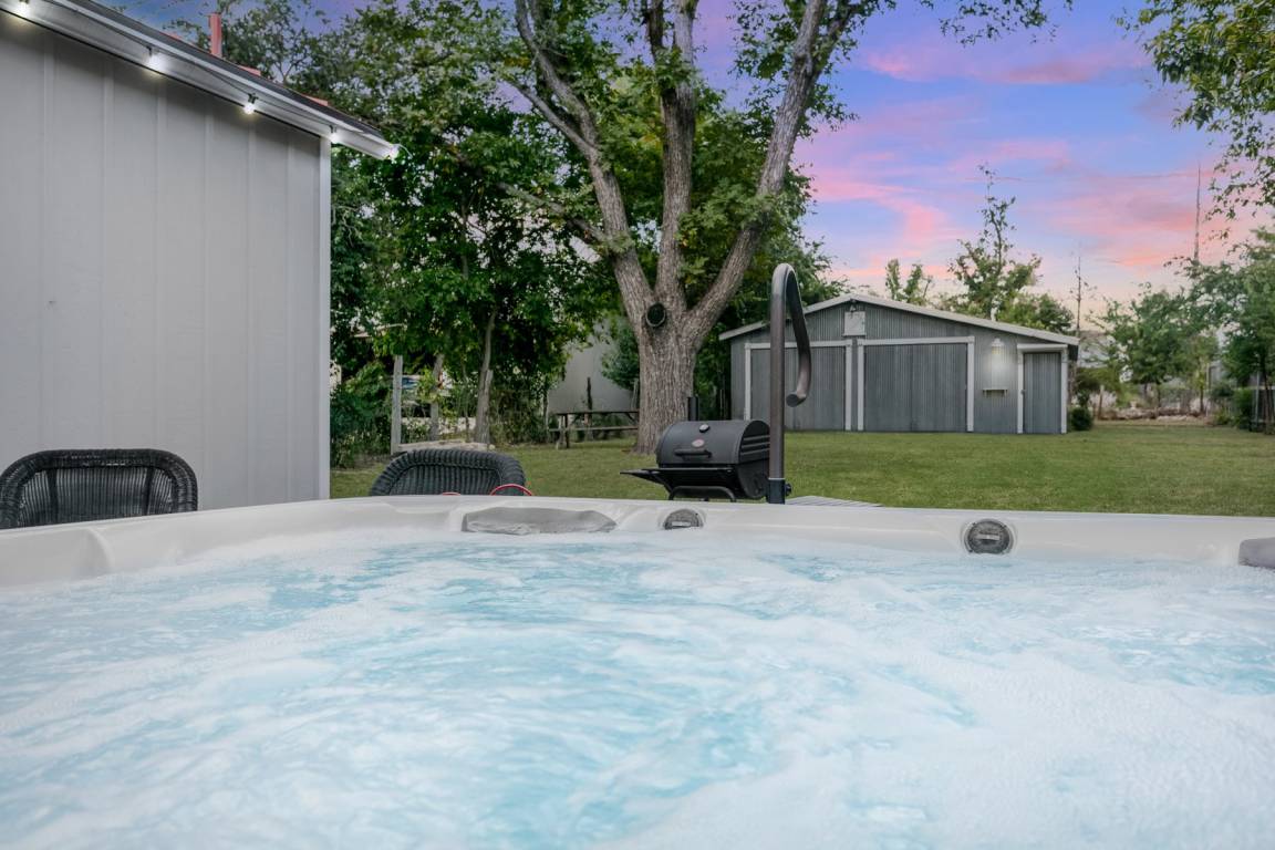 Casa ∙ 3 Habitaciones ∙ 6 Huéspedes - Fredericksburg, TX