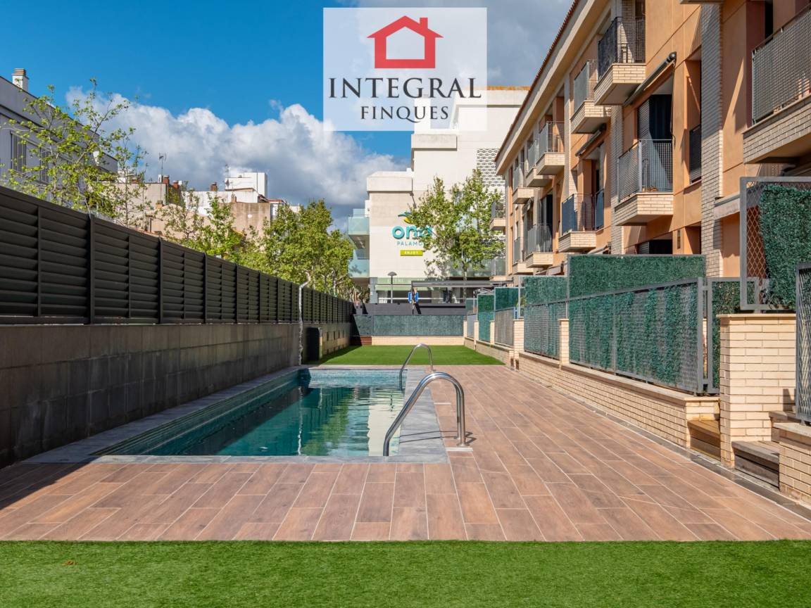 63 M² Apartament ∙ 2 Sypialnie ∙ 4 Gości - Palamós