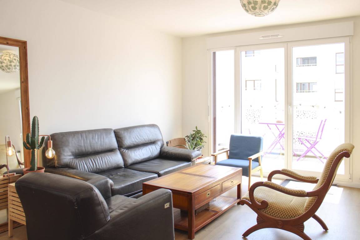 74 M² Appartement ∙ 2 Chambres ∙ 4 Personnes - La Plaine Saint-Denis