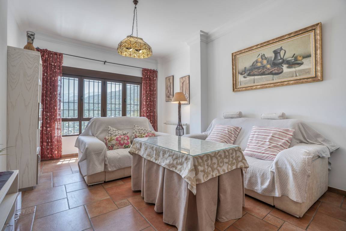 100 M² Apartamento ∙ 2 Quartos ∙ 5 Hóspedes - Güéjar Sierra
