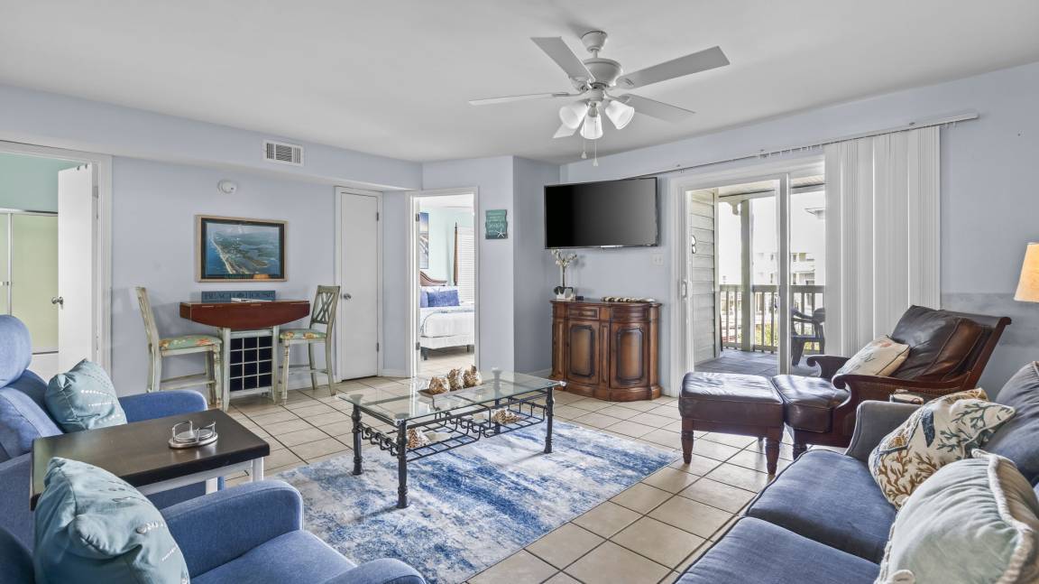 Apartment ∙ 2 Bedrooms ∙ 6 Guests - Alabama