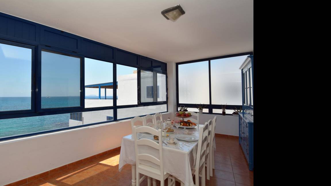 90 M² Apartment ∙ 2 Bedrooms ∙ 4 Guests - Playa Blanca