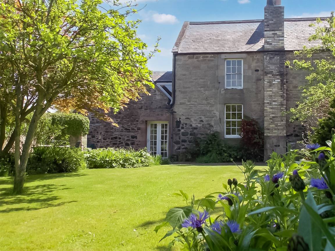 Cottage ∙ 3 Bedrooms ∙ 6 Guests - Bamburgh