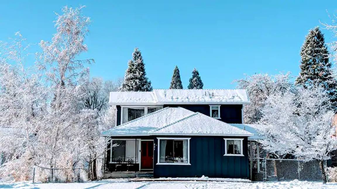 House ∙ 4 Bedrooms ∙ 8 Guests - Mount Shasta, CA