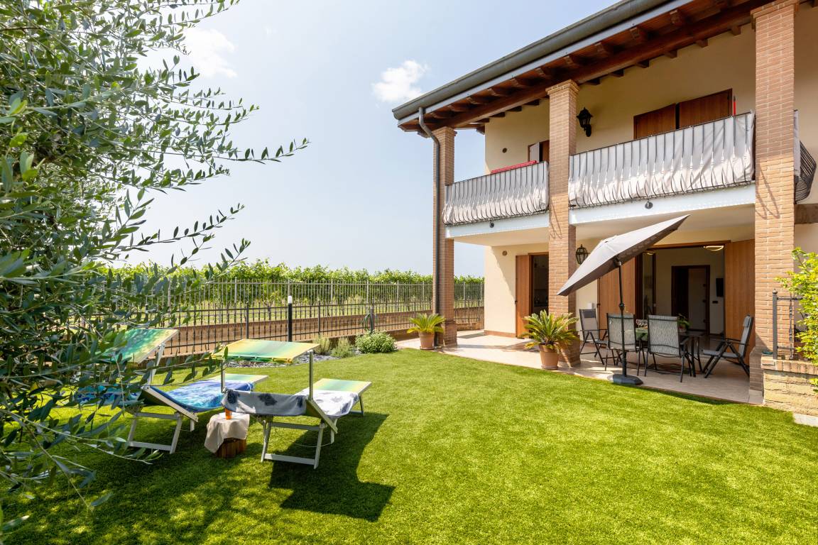75 M² Appartement ∙ 2 Chambres ∙ 6 Personnes - Peschiera del Garda