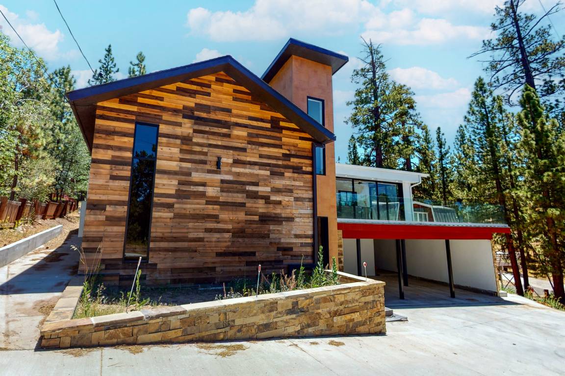 289 M² Chalet ∙ 3 Habitaciones ∙ 14 Huéspedes - California
