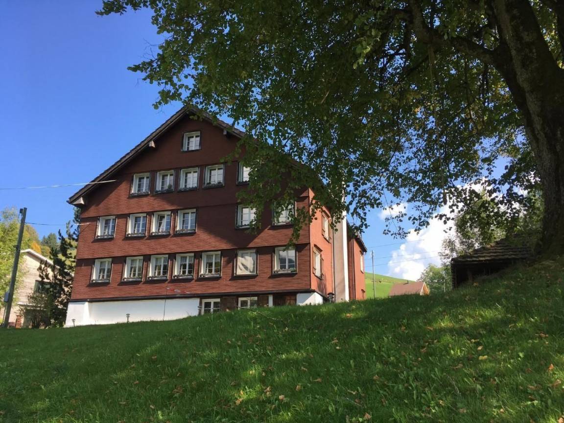 55 M² Huoneisto ∙ 1 Makuuhuone ∙ 4 Vierasta - Appenzell