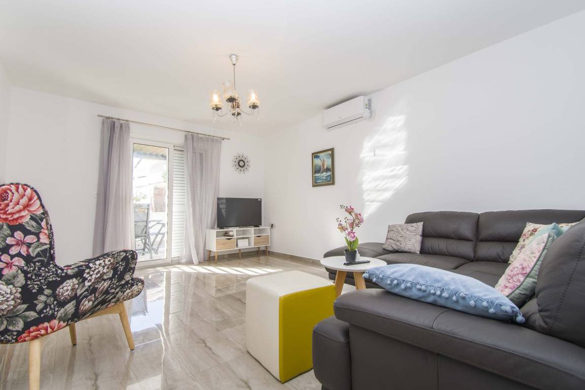 87 M² Casa ∙ 2 Habitaciones ∙ 5 Huéspedes - Vir